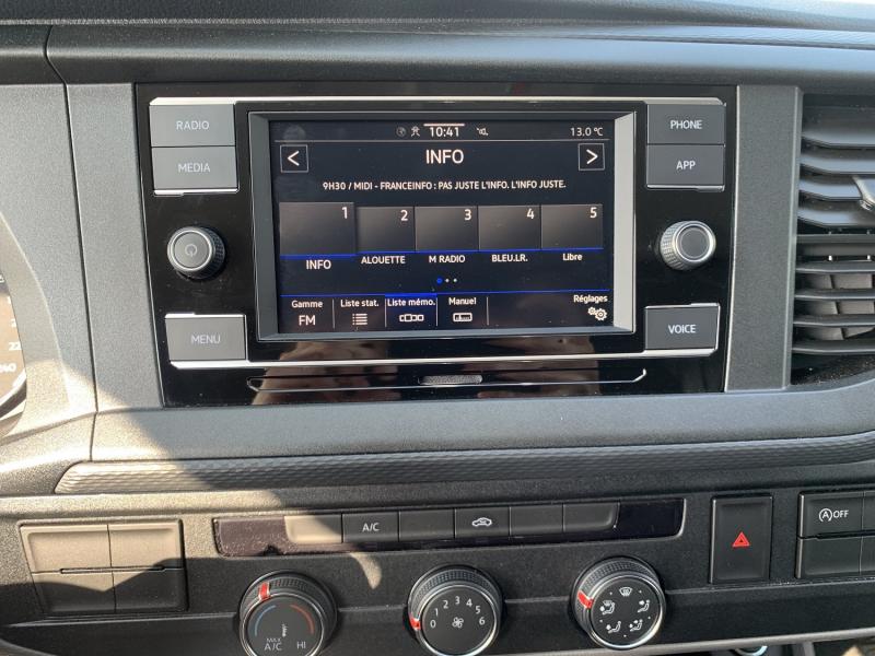 VOLKSWAGEN Transporter L1H1 2.8T TDI 90 T6 FOURGON Tôlé Business